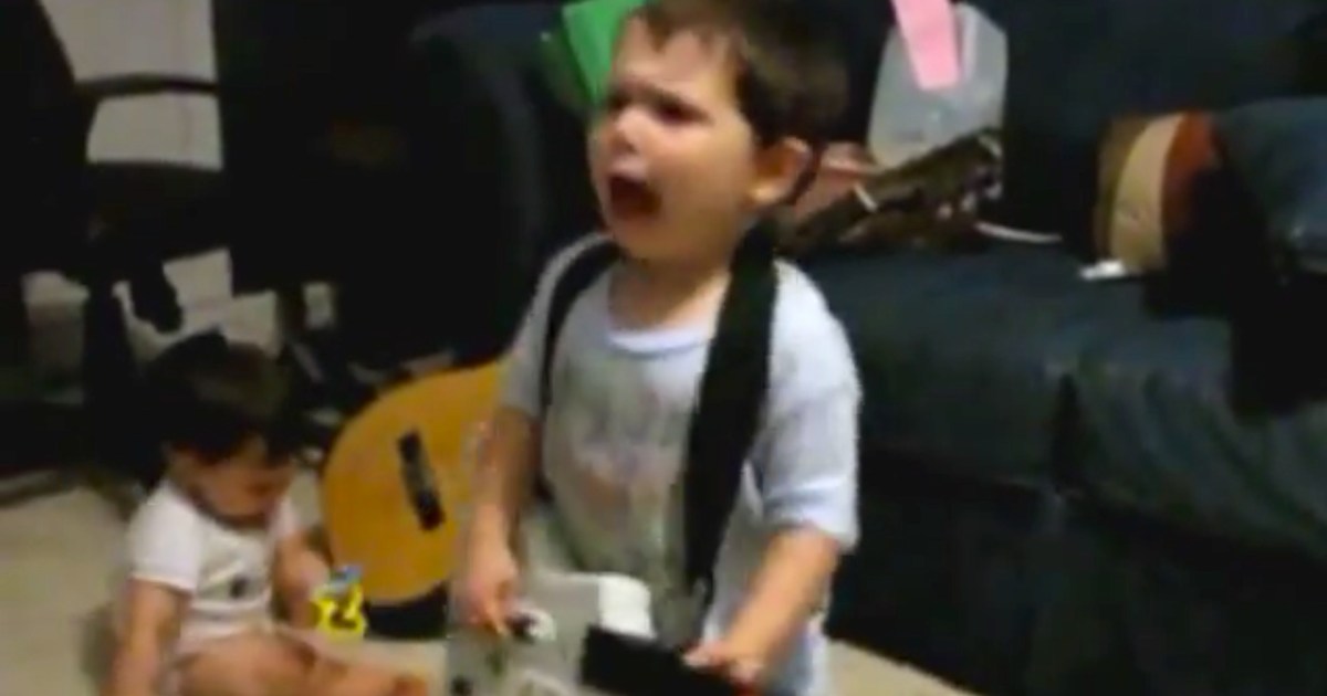 Toddler Hears Rage Against The Machine For The First Time, Loses His ...