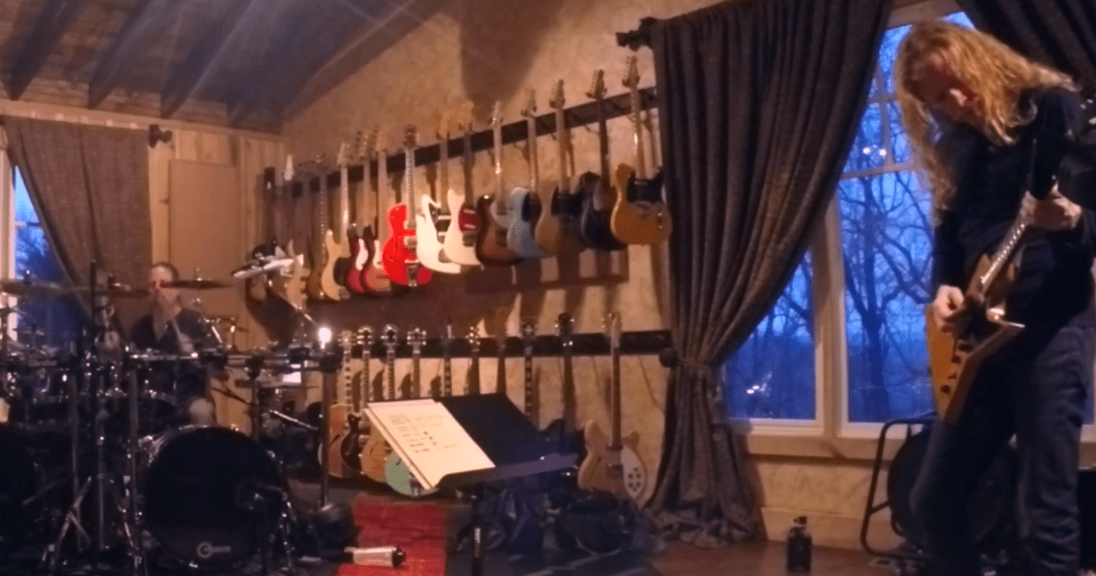 Here's How You Can Jam With Megadeth While They Record Their New Album ...