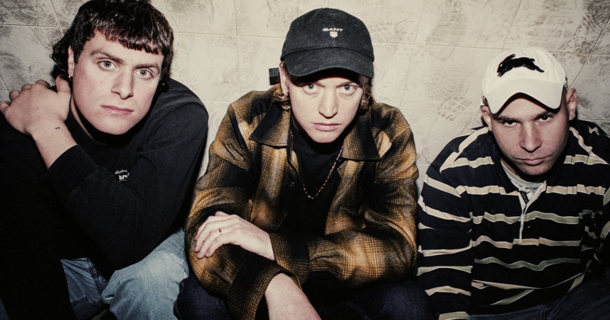 DMA'S Share Emotional New Single 'Learning Alive'