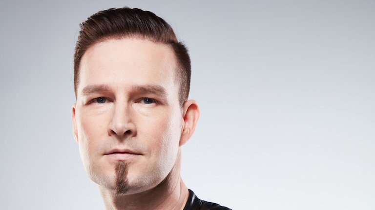 Watch Darude Blast Finland Into 2017 With 'Sandstorm' & Some Fireworks ...