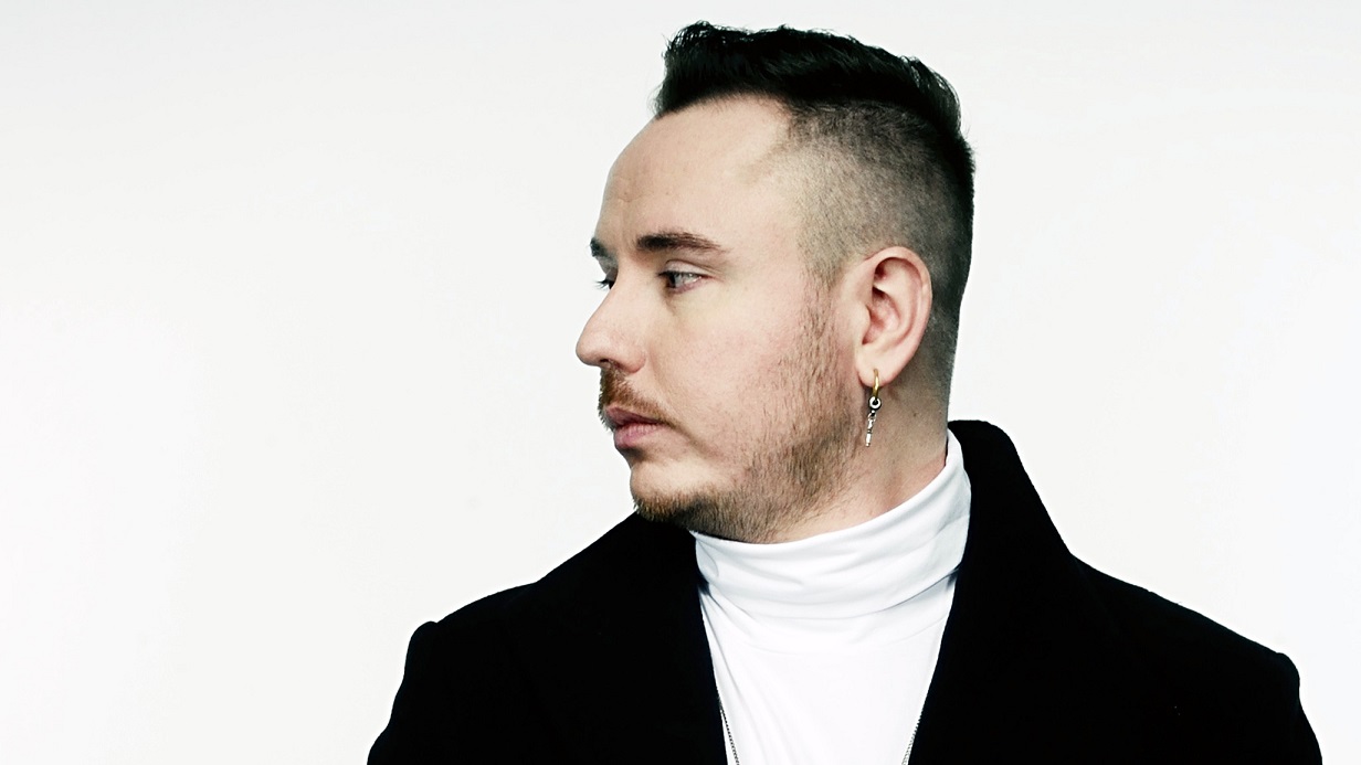 Duke Dumont Walks Off Stage Mid-Set After Being Spat On - Music Feeds