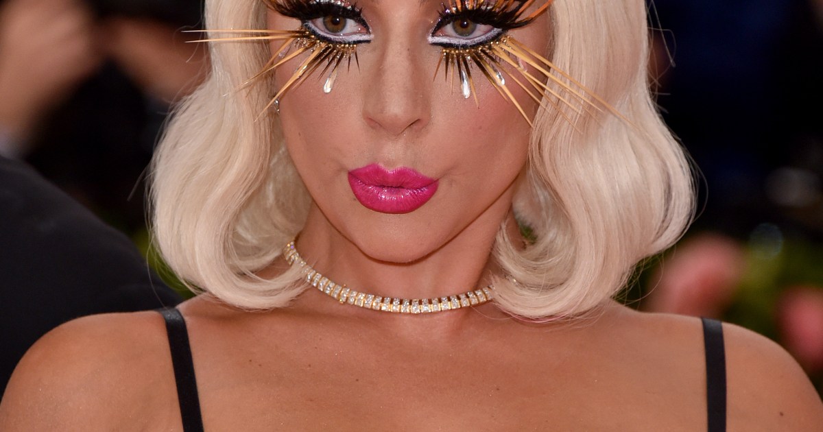 Lady Gaga Is Reissuing ARTPOP On Vinyl Minus R. Kelly Collab