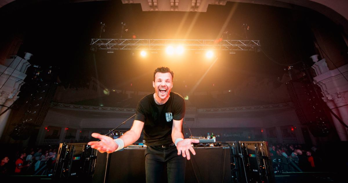Hot Dub Time Machine Announces 2018 Australian Tour - Music Feeds