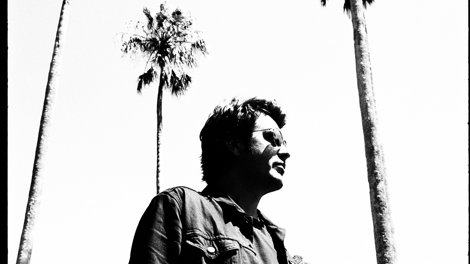 PREMIERE: Magnus Unveil Dark Video Clip For 'Humbugger' - Music Feeds