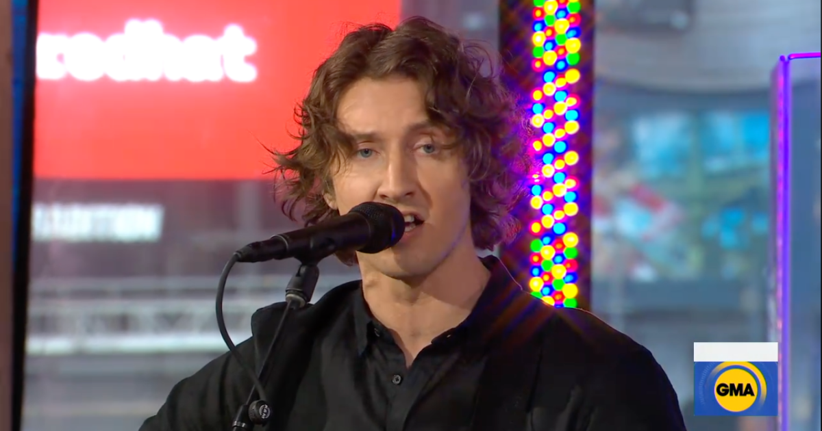 Watch Dean Lewis Perform 'Waves' Live On Good Morning America - Music Feeds