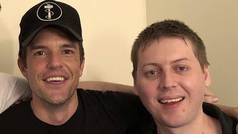 Watch The Vines' Craig Nicholls Perform With The Killers At Their ...