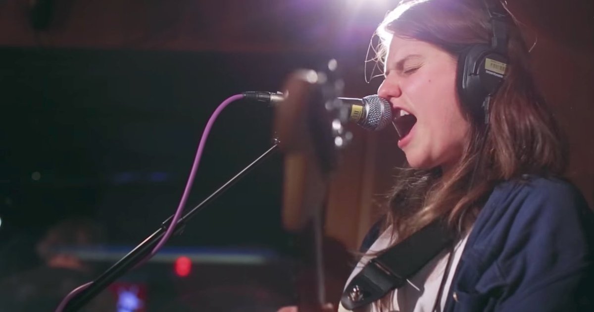 Alex Lahey Tears Us To Pieces With Natalie Imbruglia's 'Torn' For 'Like ...