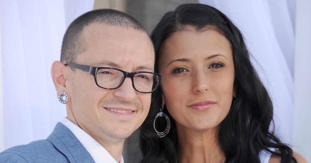 Chester Bennington's Wife Shares Family Photo From Days Before His ...