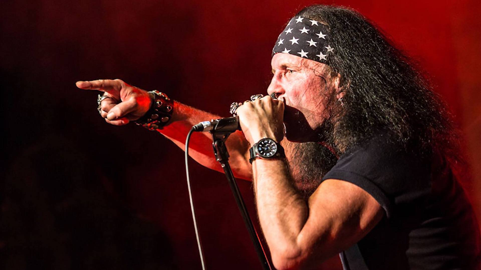 AC/DC's Original Singer Dave Evans Becomes Honorary Police Officer ...