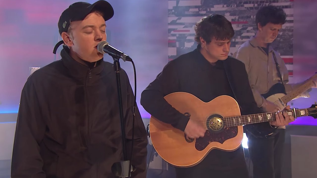 Watch DMA'S Make Their Live Australian TV Debut On 'Tonightly' - Music ...