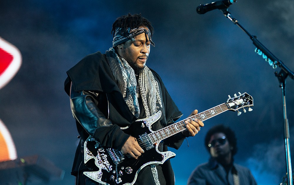 Your Favourite Artists Explain The Genius of D'Angelo's 'Voodoo ...