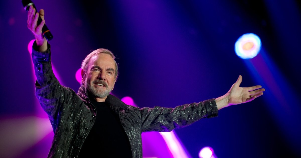 Neil Diamond Announces 50th Anniversary Australian Tour - Music Feeds