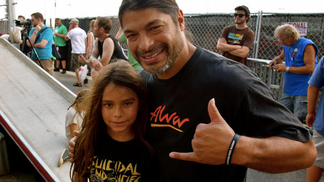 12-Year-Old Son Of Metallica's Robert Trujillo To Play Bass For Korn ...